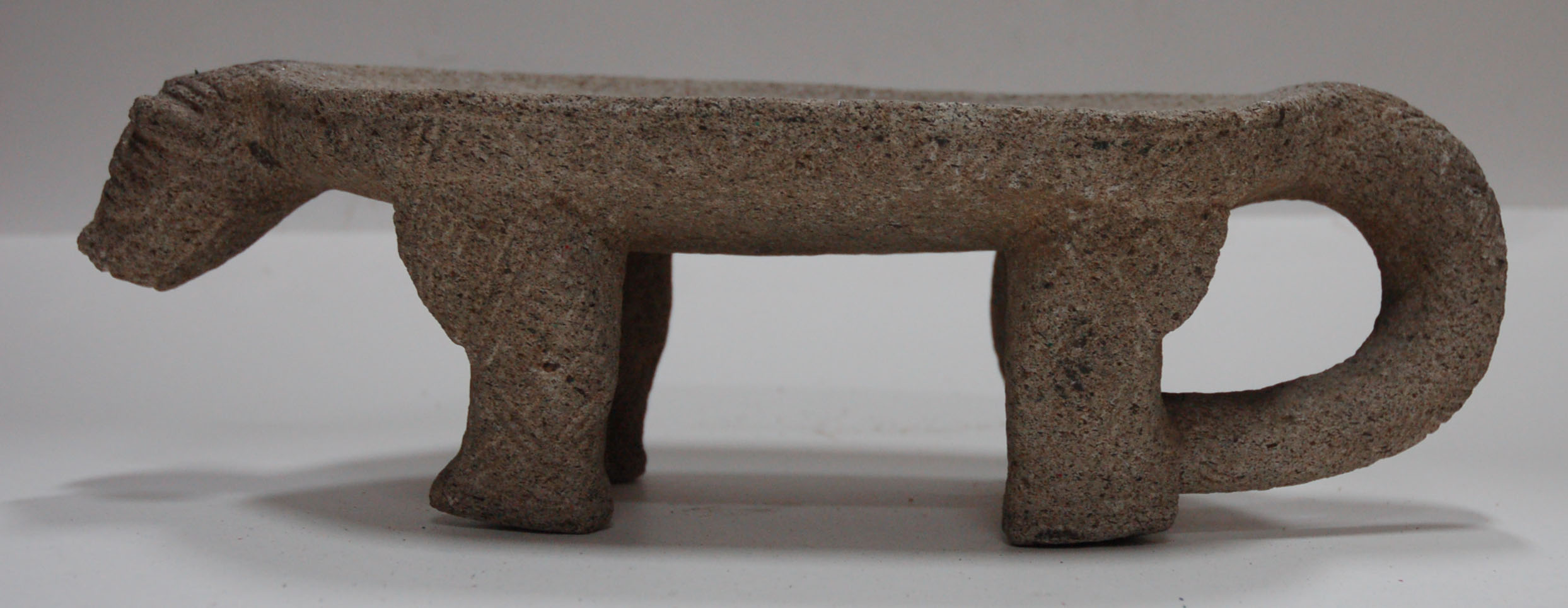 Un metate excepcional del sitio Barriles o cuando la escultura en ...